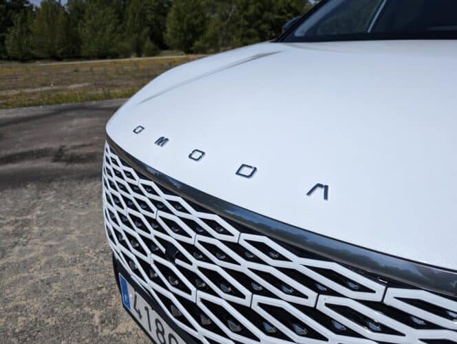 OMODA 5, opinión, precios prueba, equipamiento y acabados