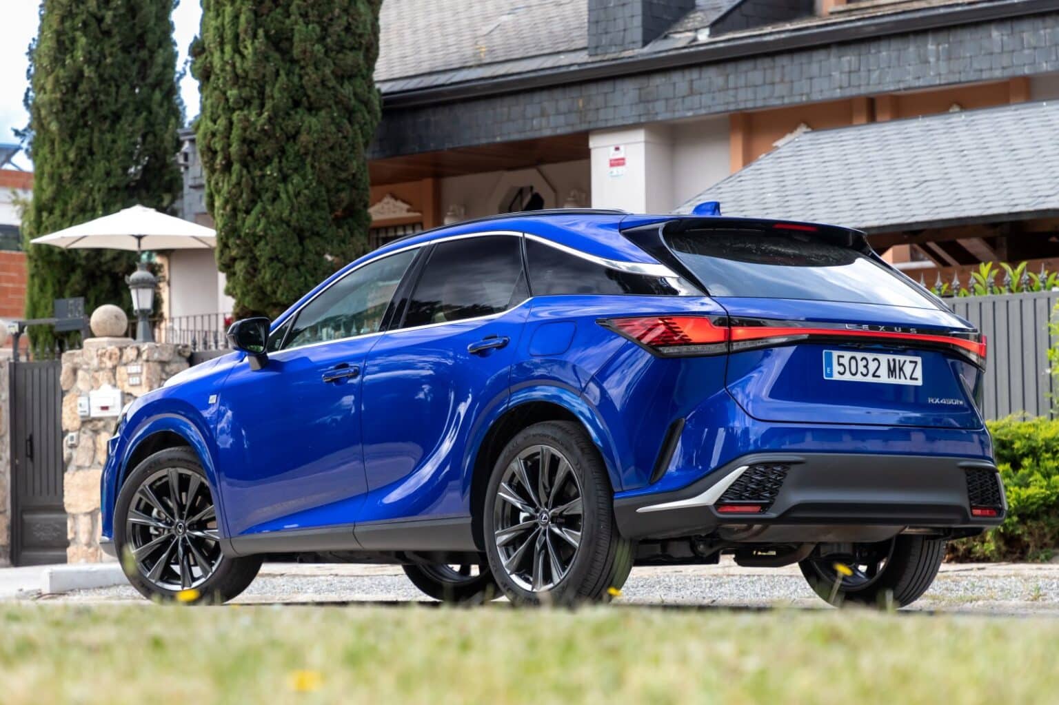 Opinión y prueba Lexus RX 450h+ PHEV F Sport Design 2024