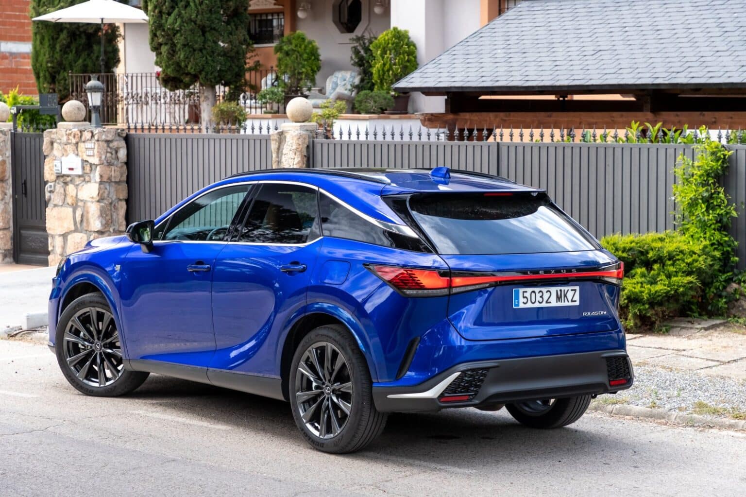 Opinión y prueba Lexus RX 450h+ PHEV F Sport Design 2024