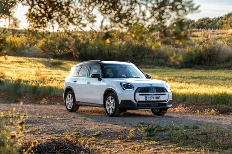 Opinión y prueba MINI Countryman C 2024: un acceso ideal
