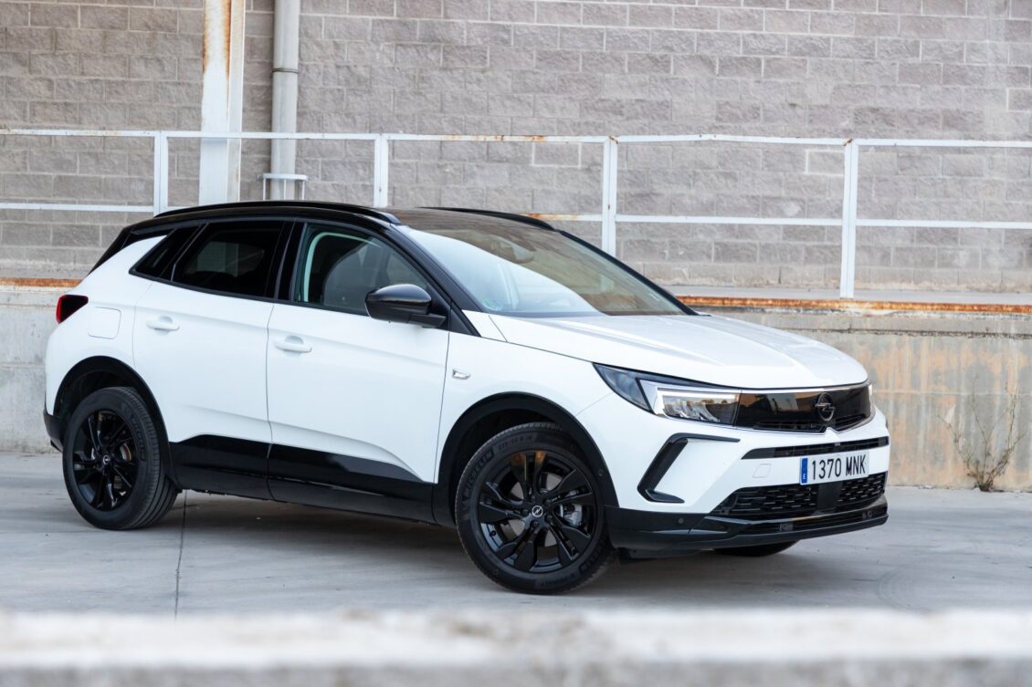 Opinión y prueba Opel Grandland Hybrid 1.2T 136 CV GS 2024