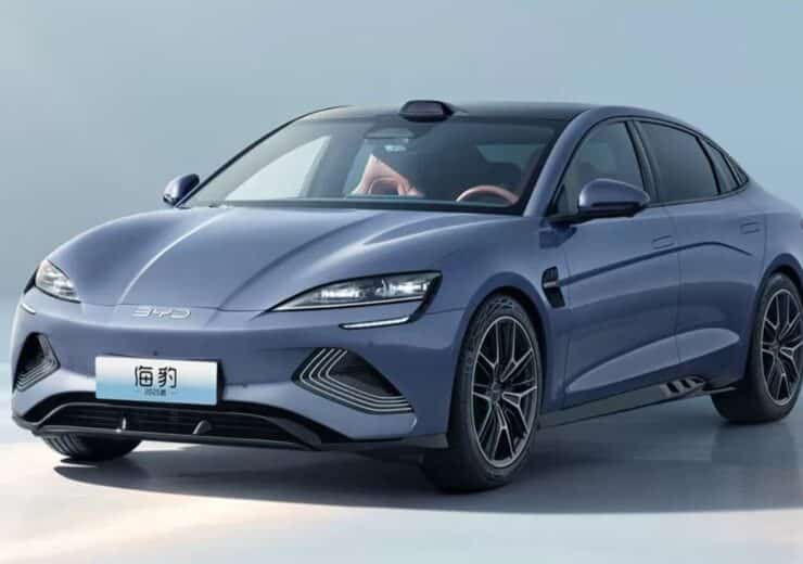 El BYD Seal 06 DM-i hybrid llega como la versión familiar