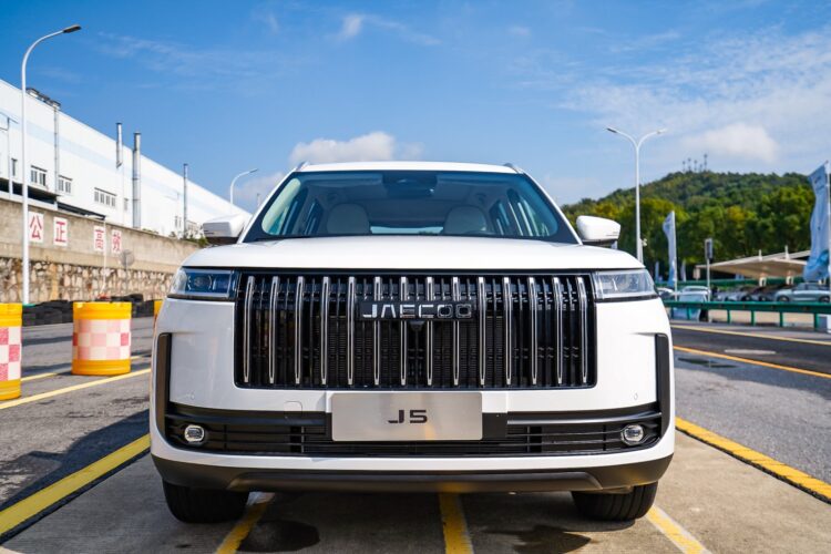 Primeros detalles del Jaecoo 5 2025: gasolina, híbrido y EV