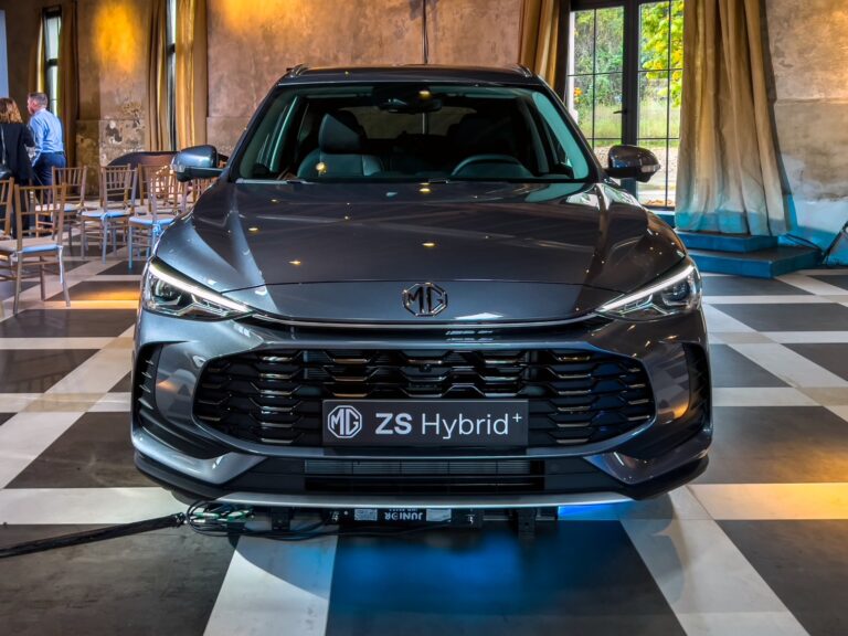 Opinión y prueba MG ZS Hybrid+ Luxury 2024: claro ganador