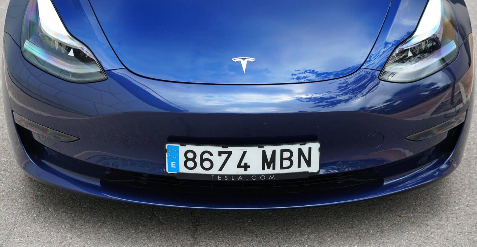 Fecha de matriculación por matrícula y otros detalles