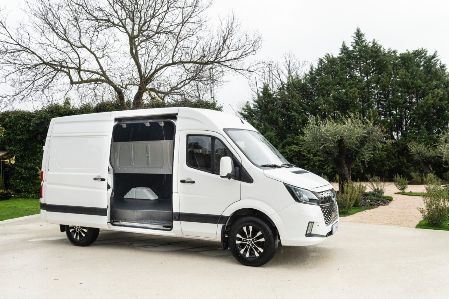 Foton eToano, ya a la venta en España con motor eléctrico
