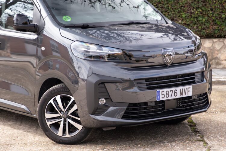 Opinión y prueba Peugeot Traveller Standard BlueHDi 180 EAT8