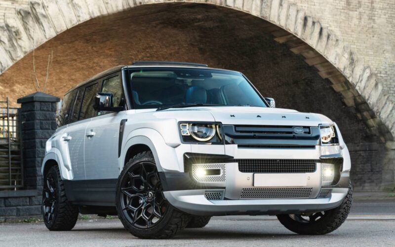 El Land Rover Defender Wide Body kit es muy imponente