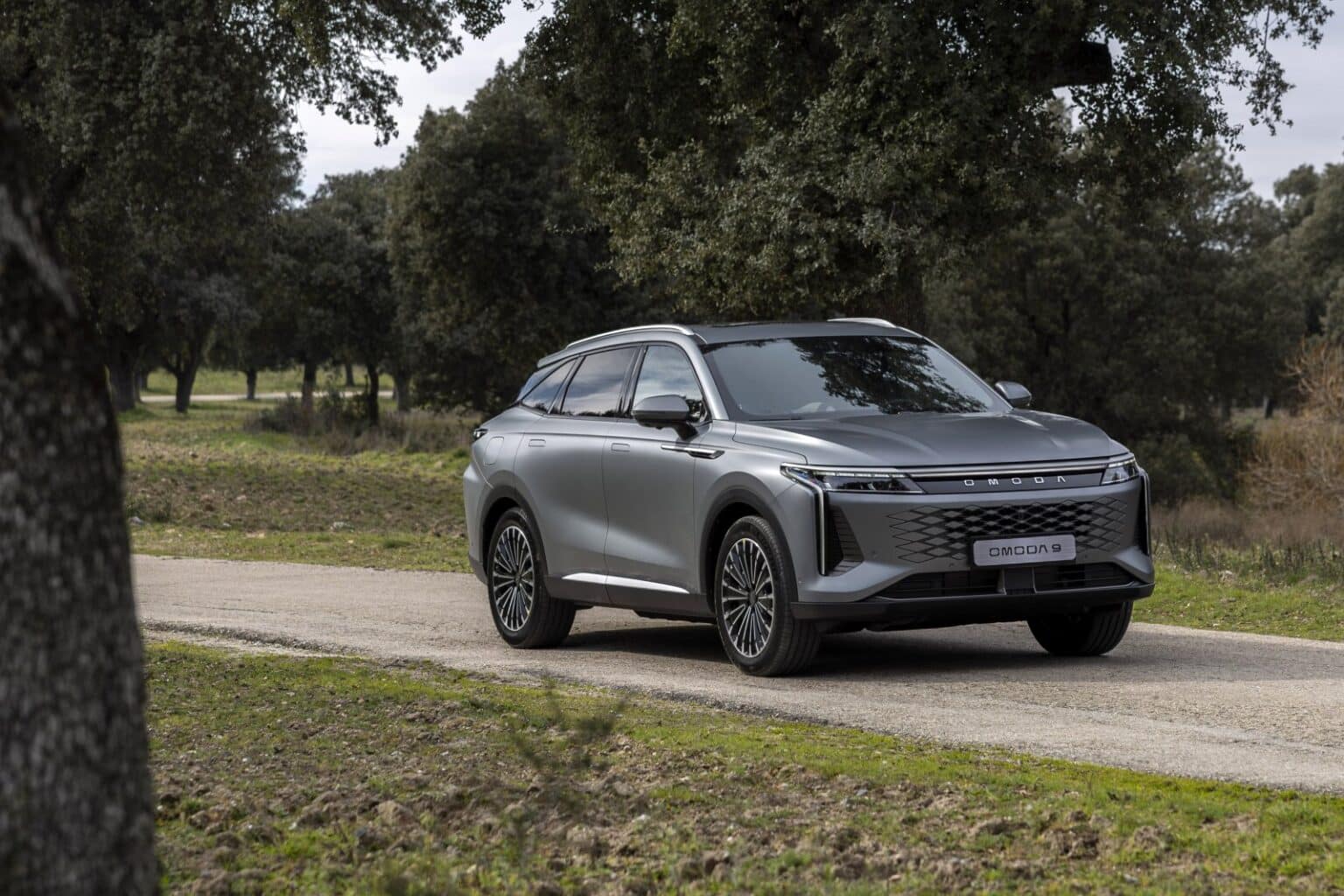 El Omoda 9 SHS PHEV llega a España con 596 CV muy económicos