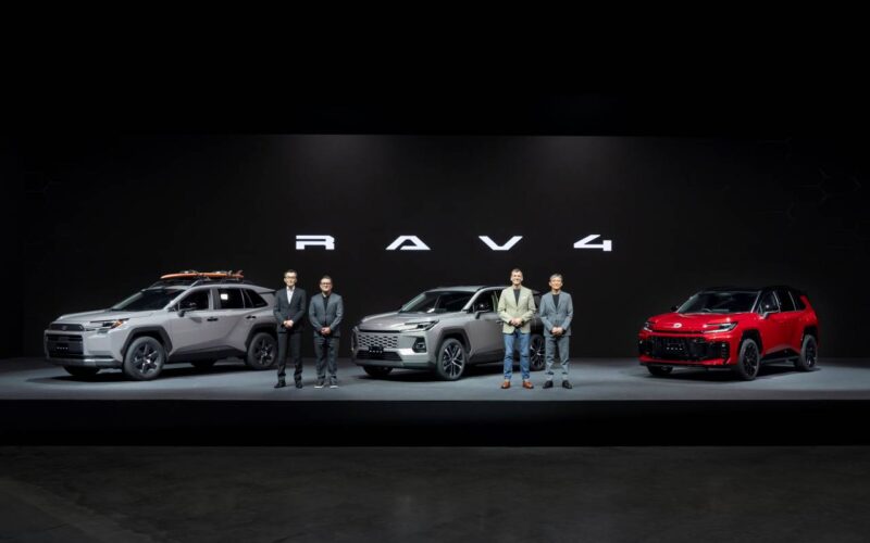 El Toyota RAV4 2025 debuta y esto es todo lo que sabemos