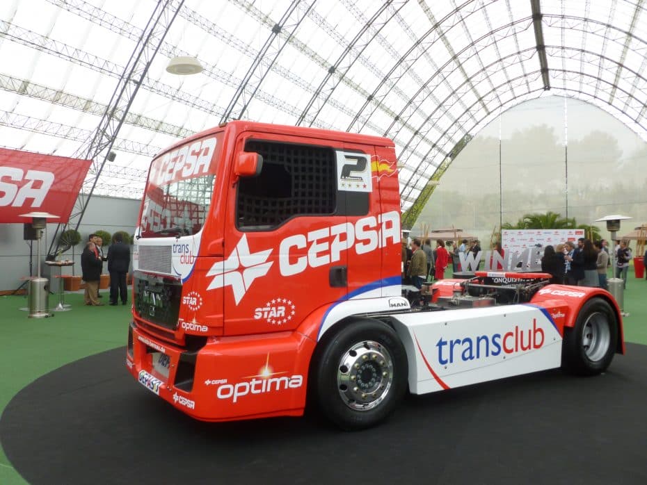 Presentación del equipo de competición de Cepsa